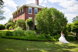 Misty Meadows Farm Wedding - Natural Massachusetts Photographers